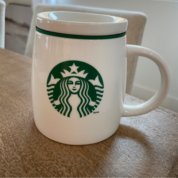 Starbucks | Dining | 21 Starbucks Chubby White Ceramic Mug With Lid ...